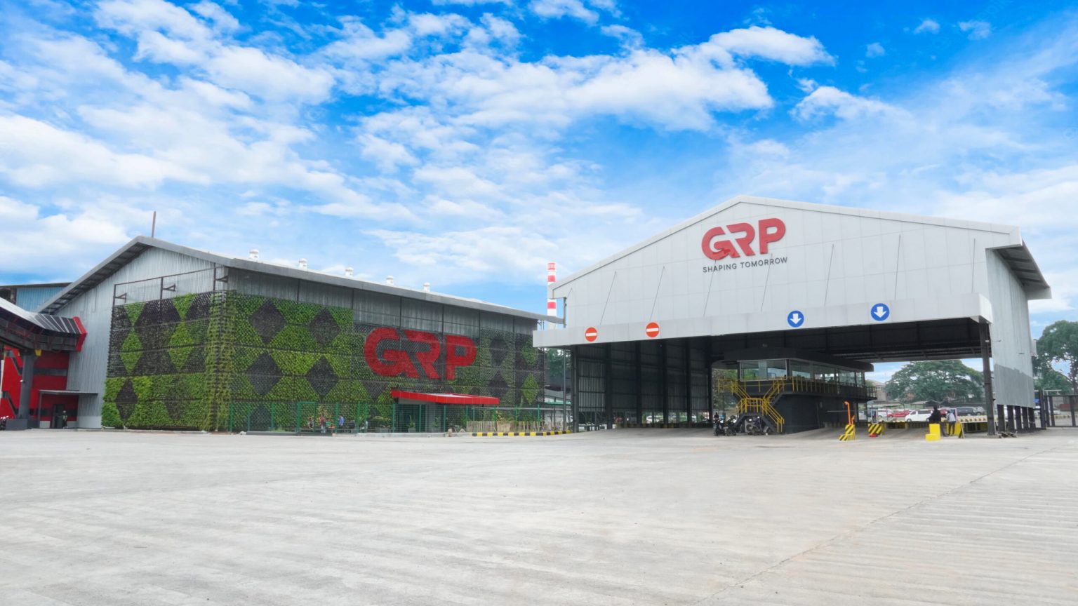 TotalEnergies ENEOS and Gunung Raja Paksi (GRP) sign power contract for ...